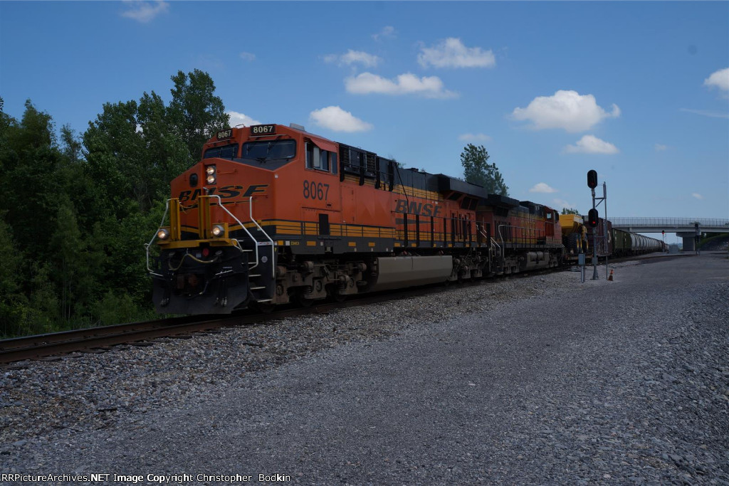 BNSF 8067